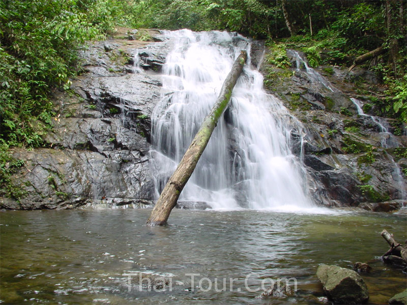 Ton Chong Fa Waterfall, Phang nga